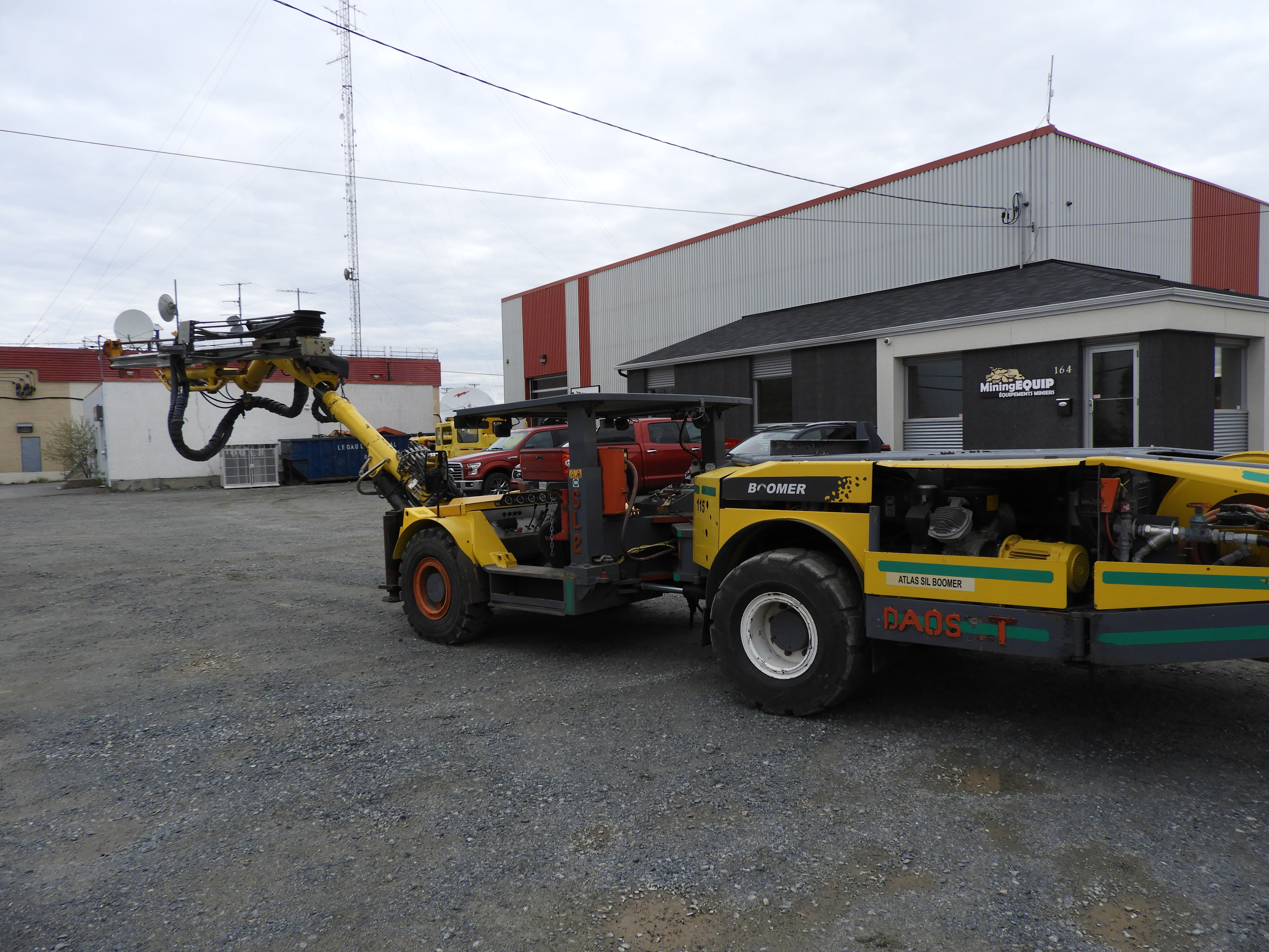 Jumbo 1 boom (drill boom) | Mining Equip | Équipements minier